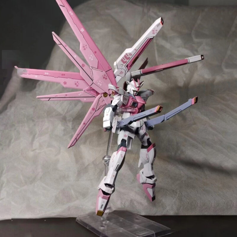 HG 1/144 FREEDOM SAKURA – gundamamazing.com